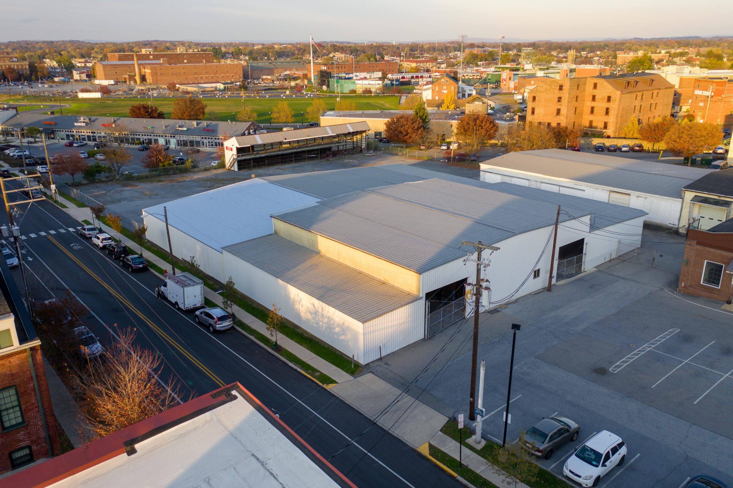 Leasing – Warehouse District
